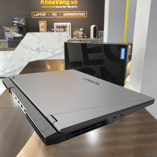 Legion 5 Pro 2022 RTX 3070Ti i7 12700H 16" QHD 165Hz