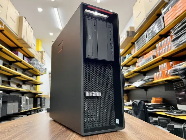 Lenovo ThinkStation P520 – Nhập khẩu Từ USA – Khóa Vàng