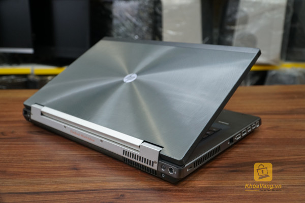Đánh giá nhanh laptop HP EliteBook 8770W giá rẻ, core i7