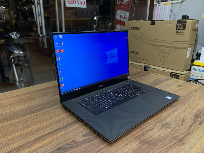 Dell Precision 5520 4K Touch Core i7 7820HQ 16g 512g M1200